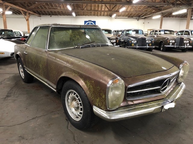 1967 Mercedes-Benz 280SL | Beverly Hills Car Club