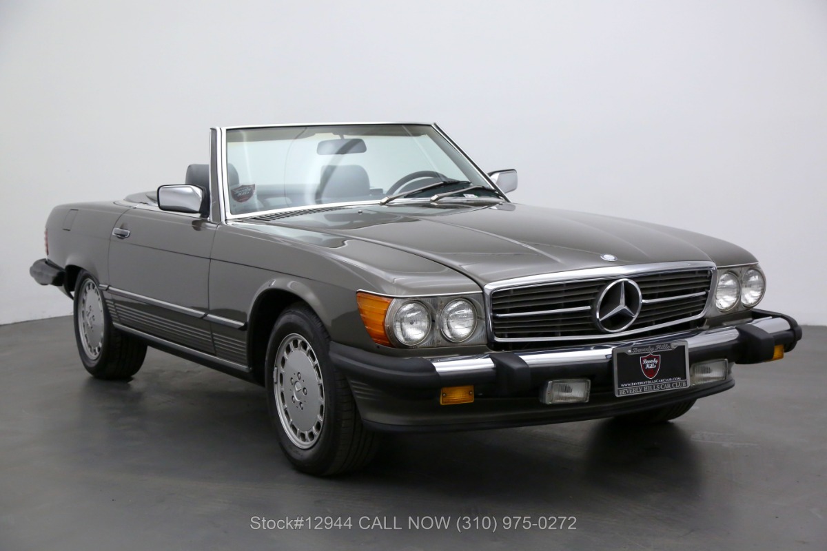 1986 Mercedes-Benz 560SL | Beverly Hills Car Club