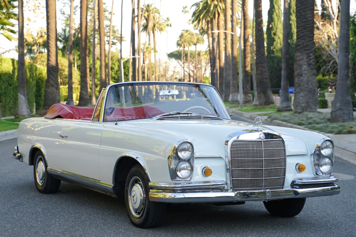 1965 Mercedes-Benz 220SEB Cabriolet | Beverly Hills Car Club