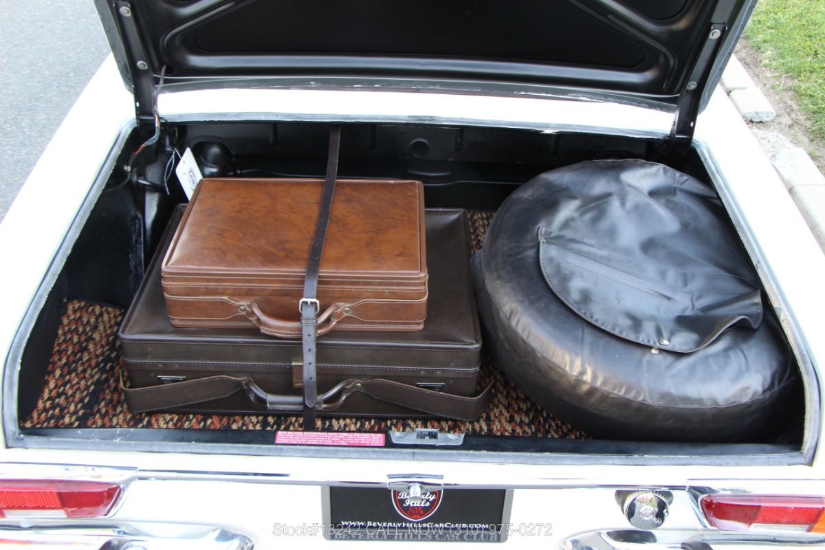 1971 Mercedes-Benz 280SL | Beverly Hills Car Club
