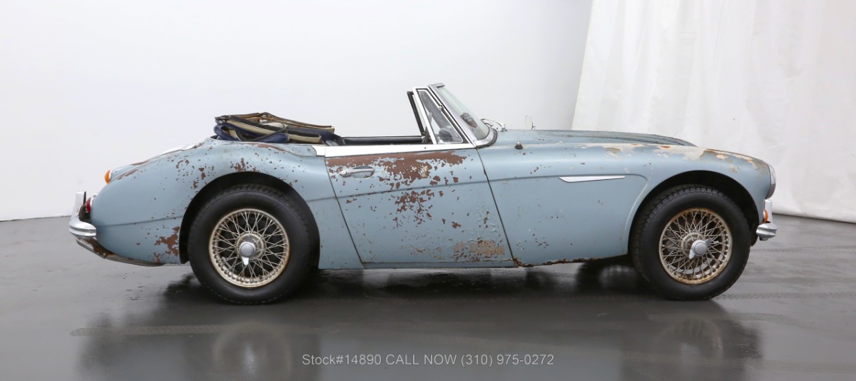 1967 Austin-Healey 3000 BJ8 Convertible Sports Car | Beverly Hills Car Club