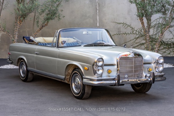1964 Mercedes-Benz 220SE Cabriolet | Beverly Hills Car Club