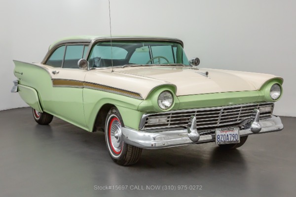1957 Ford Fairlane 500 Club Victoria | Beverly Hills Car Club