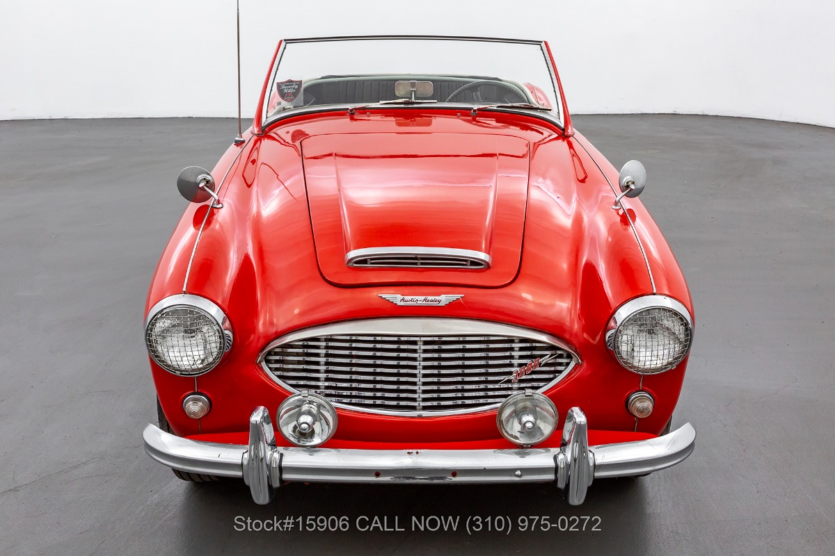 1960 Austin-Healey 3000 Convertible Sports Car | Beverly Hills Car Club