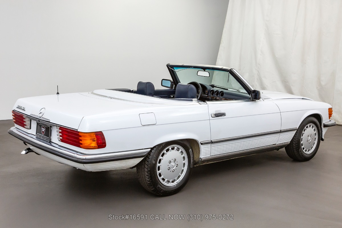 1986 Mercedes-Benz 300SL | Beverly Hills Car Club