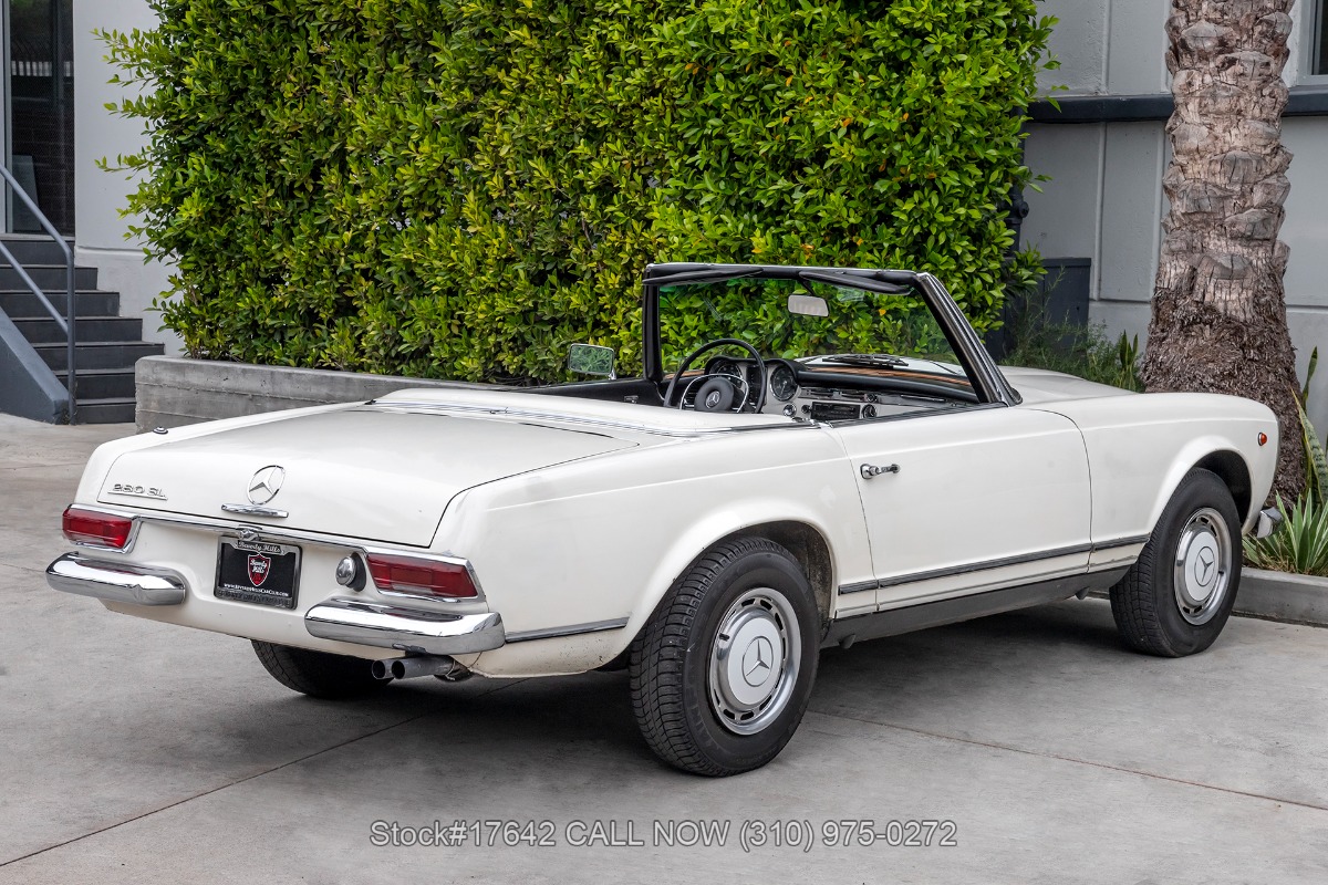 1968 Mercedes-Benz 280SL | Beverly Hills Car Club