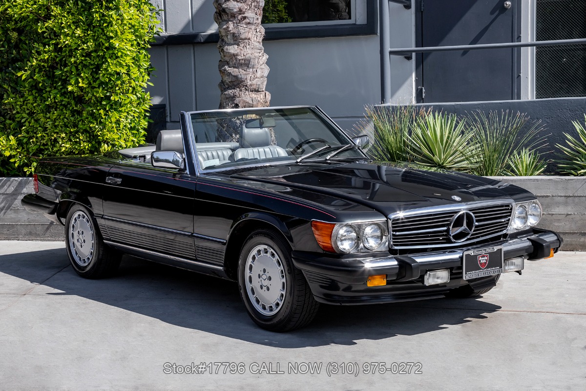 1986 Mercedes-Benz 560SL | Beverly Hills Car Club