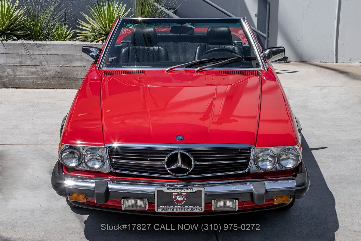 1986 Mercedes-Benz 560SL | Beverly Hills Car Club