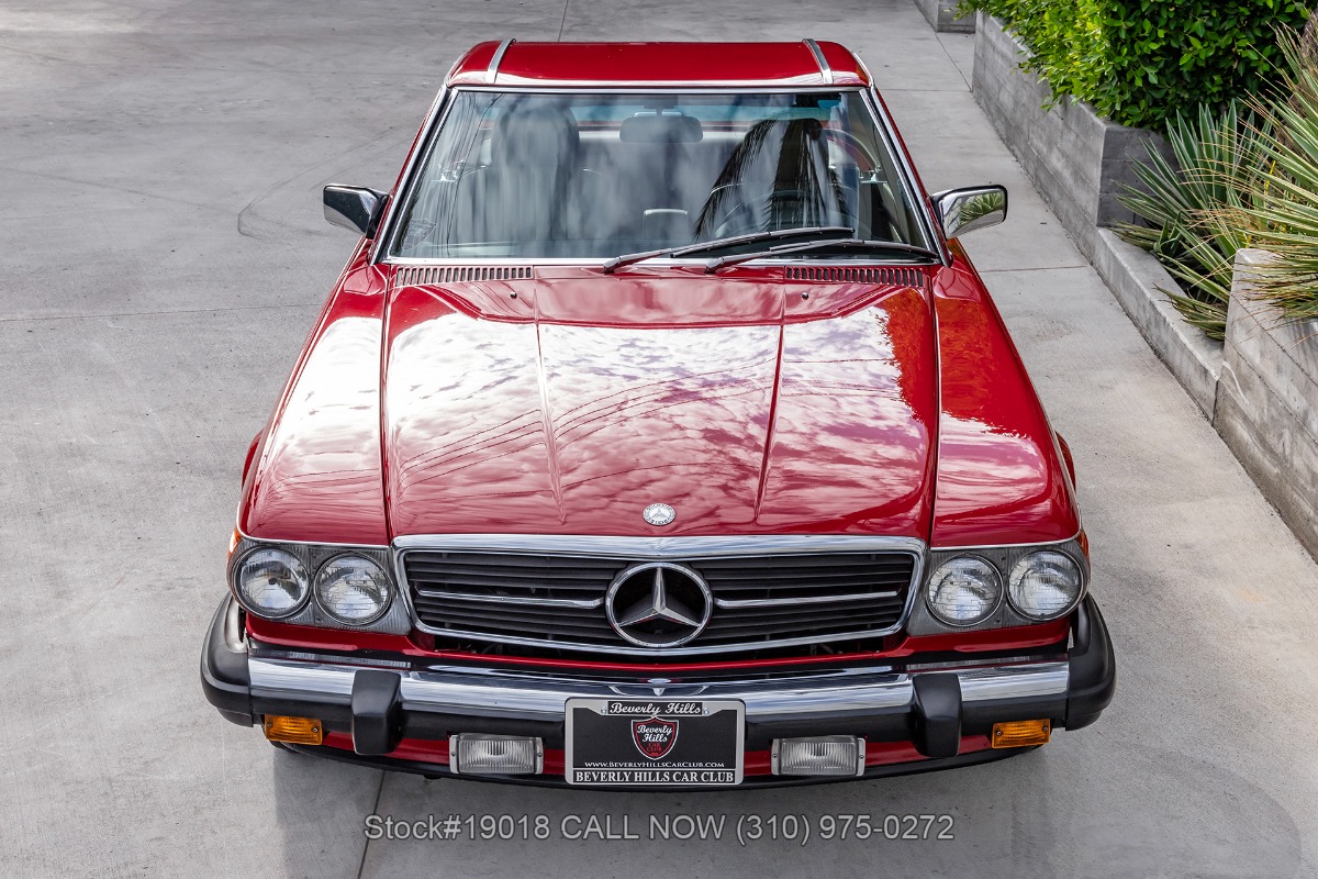 1988 Mercedes-Benz 560SL | Beverly Hills Car Club