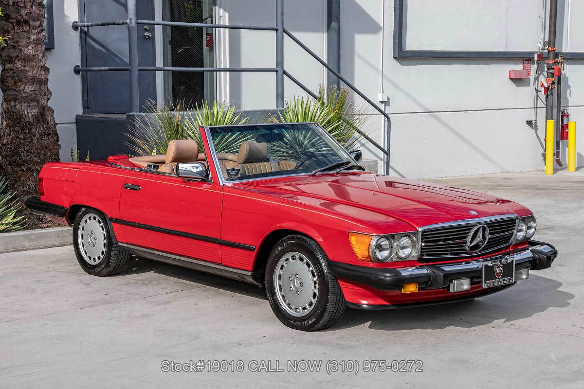 1988 Mercedes-Benz 560SL | Beverly Hills Car Club