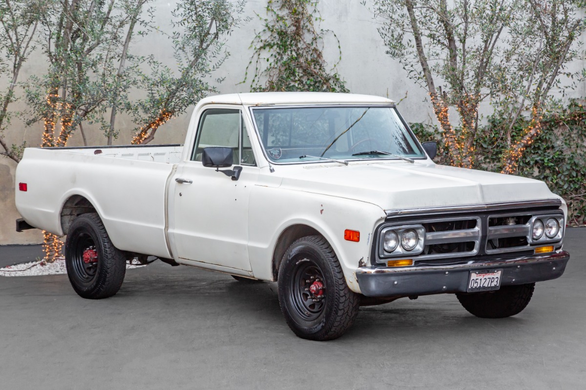 1971 GMC C2500 Custom | Beverly Hills Car Club