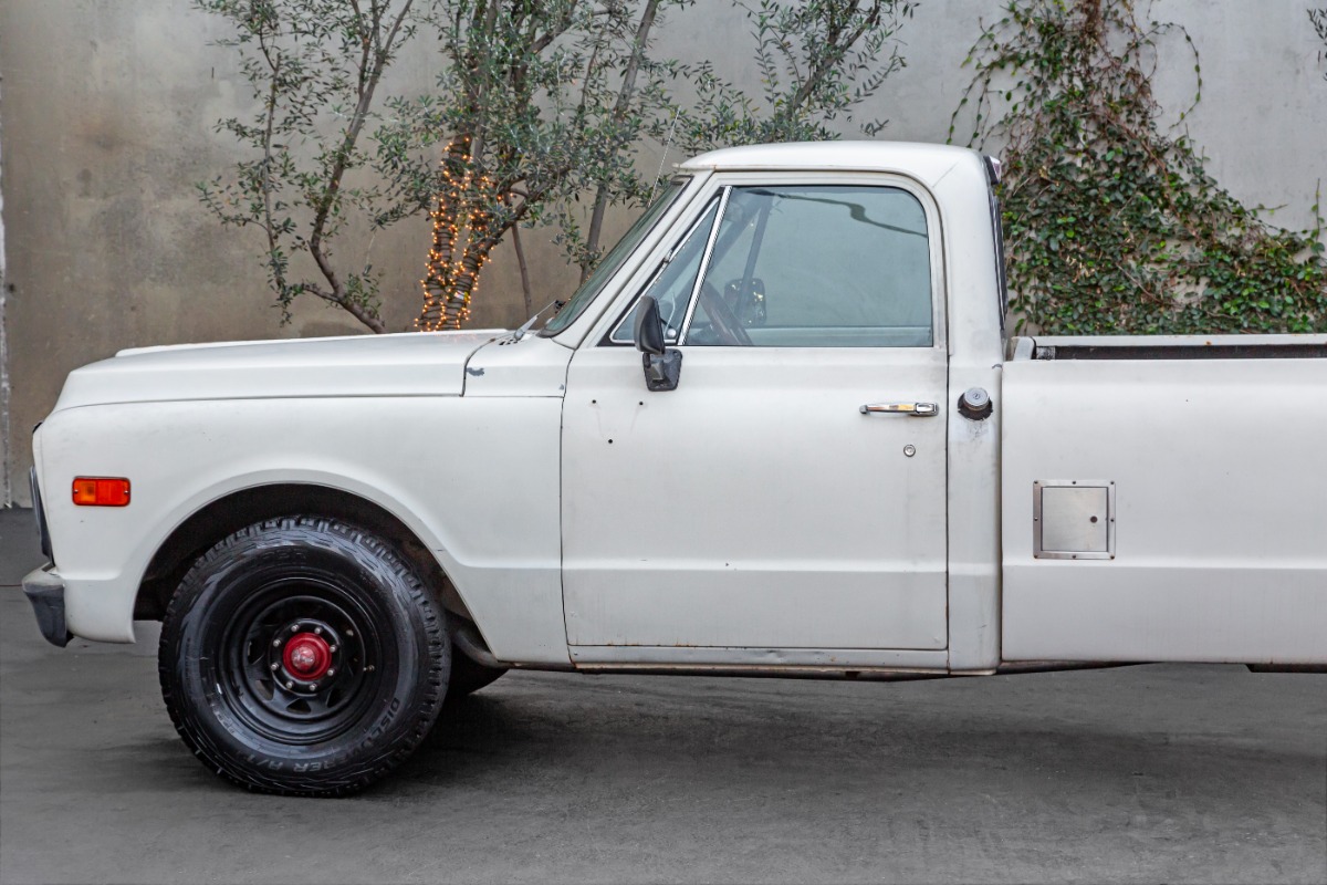 1971 GMC C2500 Custom | Beverly Hills Car Club