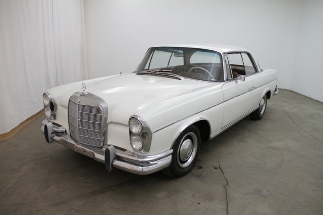 1963 Mercedes-Benz 300SE | Beverly Hills Car Club