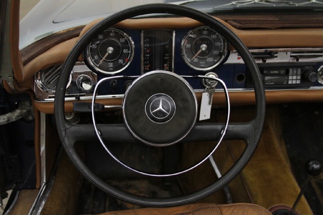 1965 Mercedes-Benz 230SL | Beverly Hills Car Club