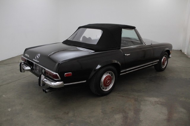 1969 Mercedes-Benz 280SL | Beverly Hills Car Club