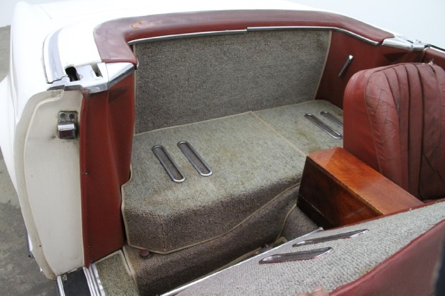 1965 Mercedes-Benz 230SL | Beverly Hills Car Club