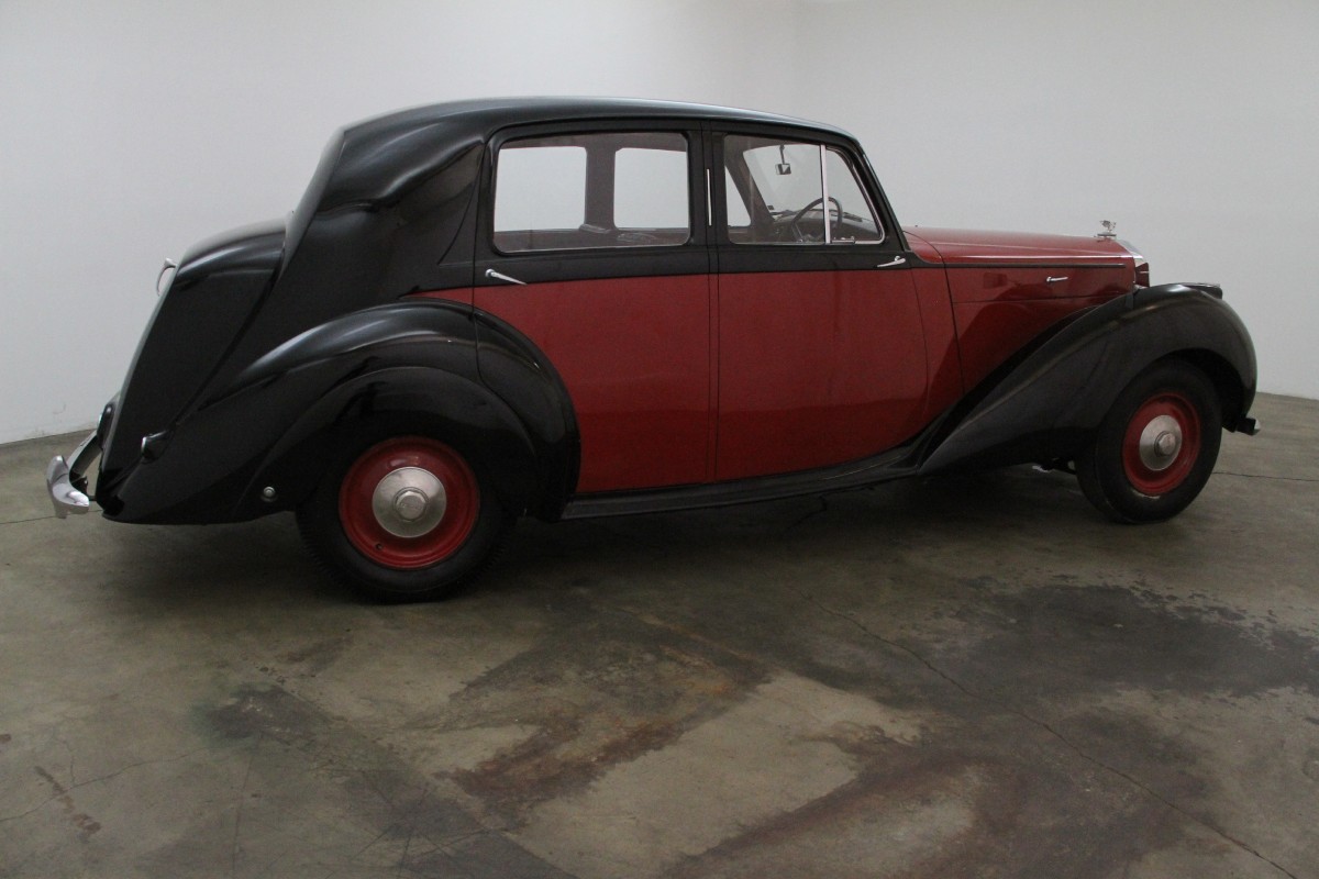 1948 Bentley MK IV Saloon | Beverly Hills Car Club