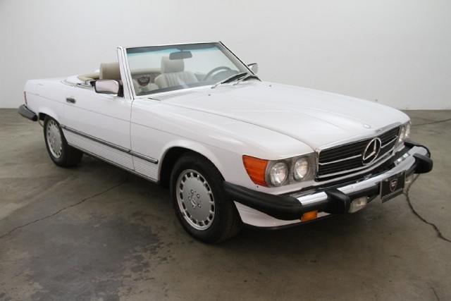 1986 Mercedes-Benz 560SL | Beverly Hills Car Club