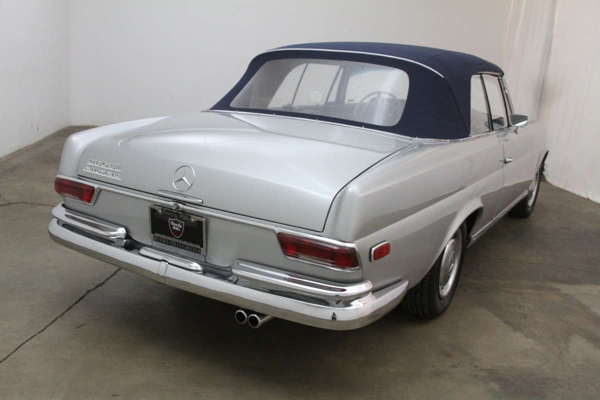 1968 Mercedes-Benz 280SE Cabriolet | Beverly Hills Car Club