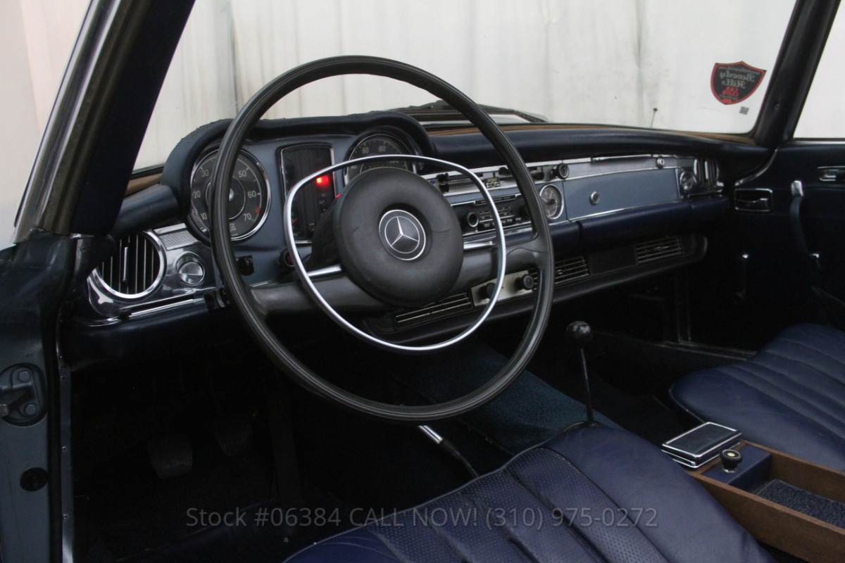 1971 Mercedes-Benz 280SL | Beverly Hills Car Club
