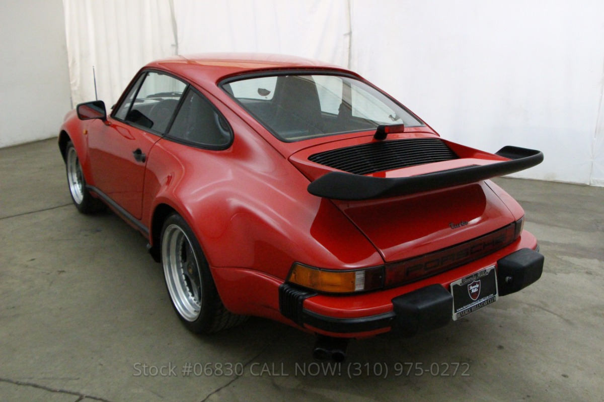 1975 Porsche 911S | Beverly Hills Car Club