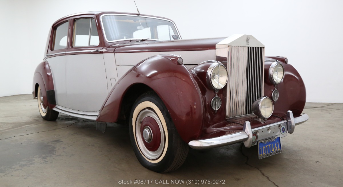 1952 Bentley MK IV Saloon RHD | Beverly Hills Car Club