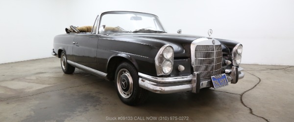 1964 Mercedes-Benz 220SE Cabriolet | Beverly Hills Car Club