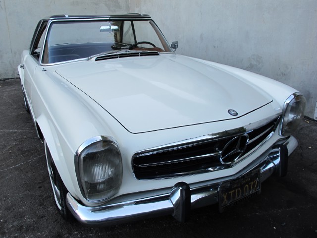 1965 Mercedes-Benz 230SL | Beverly Hills Car Club