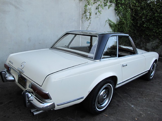 1965 Mercedes-Benz 230SL | Beverly Hills Car Club