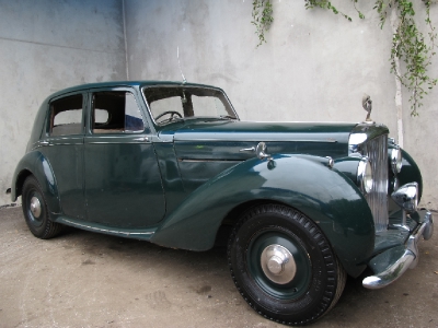 1948 Bentley MK IV | Beverly Hills Car Club